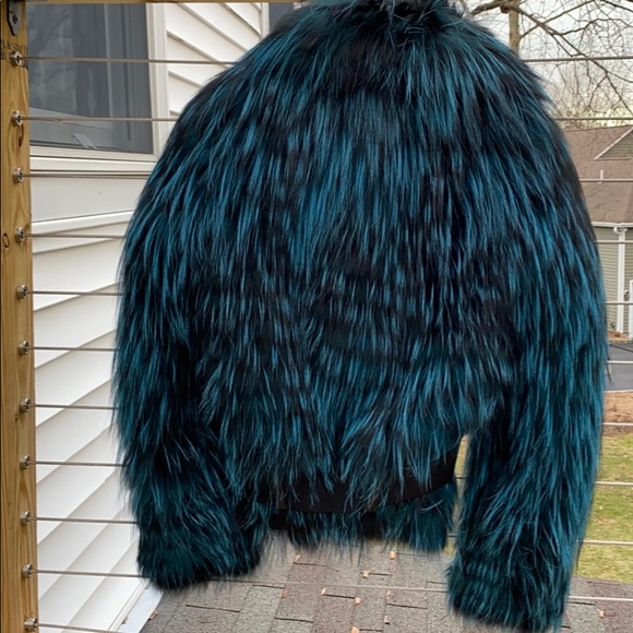 Gucci | Jackets & Coats | Gucci Fur Coat | Poshmark